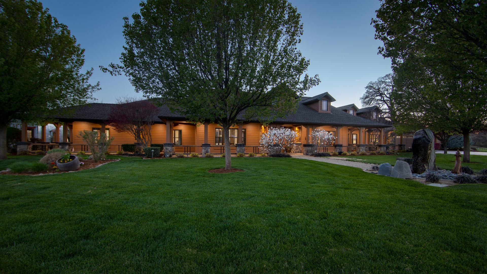 Monet Templeton - Coldwell Banker C&C Properties